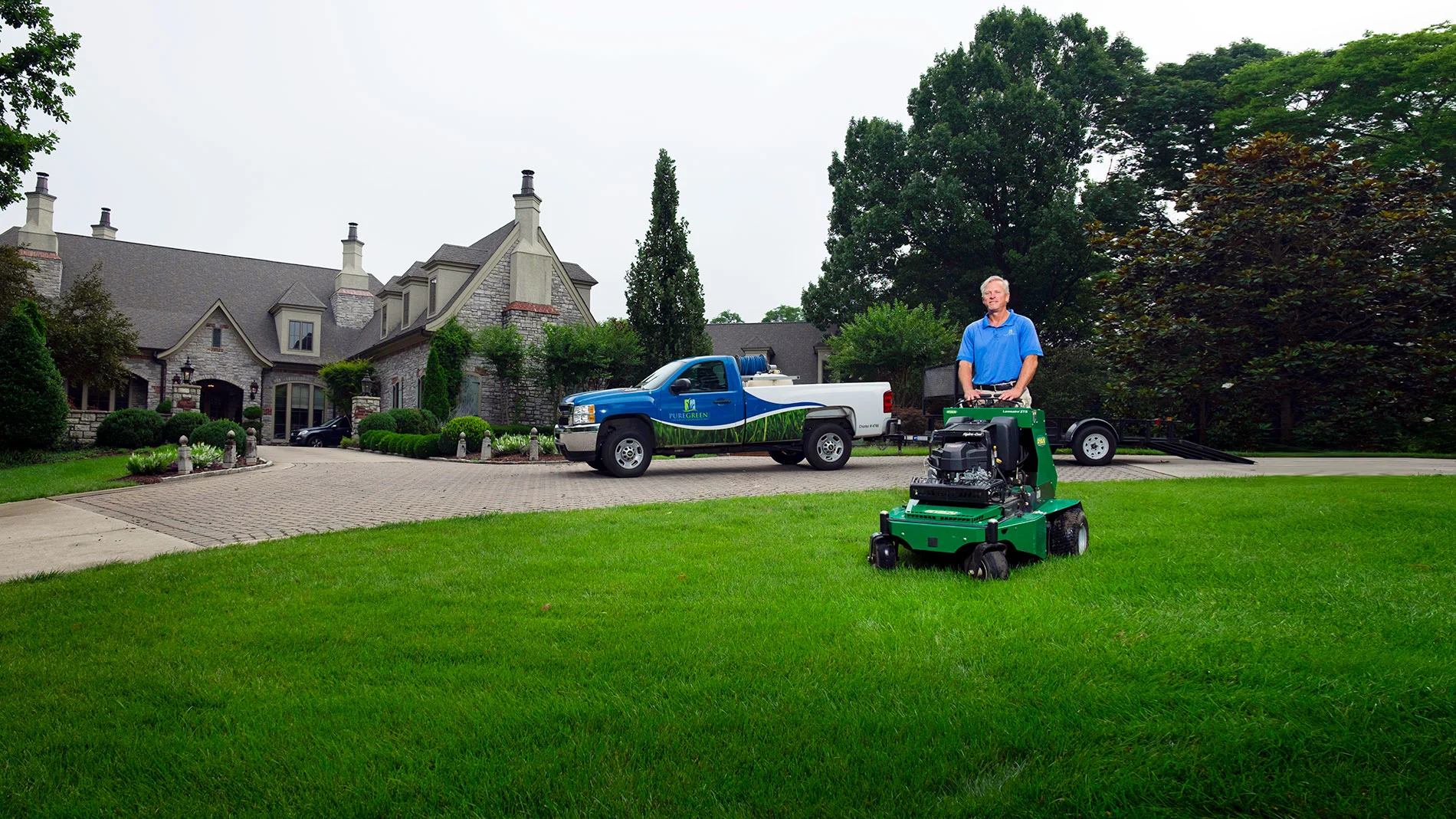 Why You Should Aerate and Overseed Your Lawn at The Same Time | Pure ...